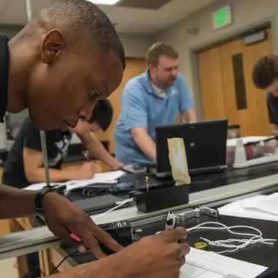 USI Board of Trustees approves new degree program in physics ...
