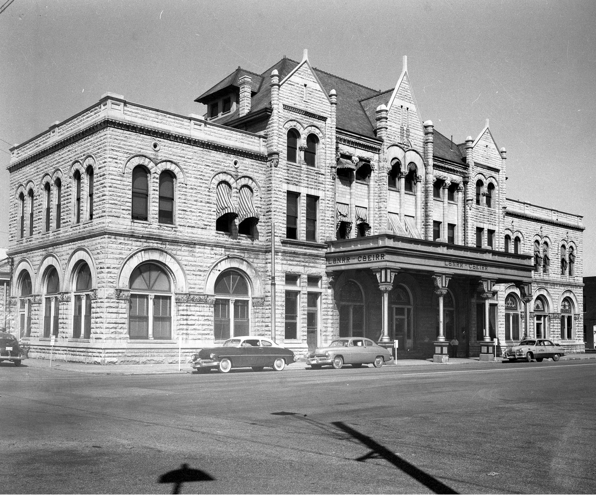 David L. Rice Library - University of Southern Indiana